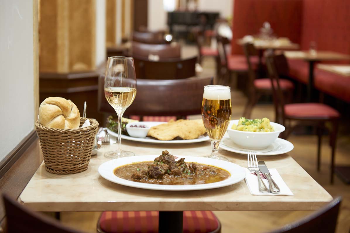 Speisen & Getränke Kärntner Straße - Conditorei Sluka